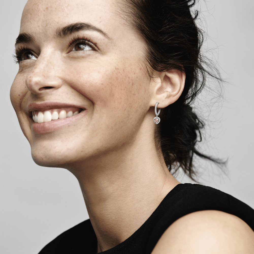 Aretes De Aro Corazón Con Halo Resplandeciente|Pandora - Pandora Perú ...